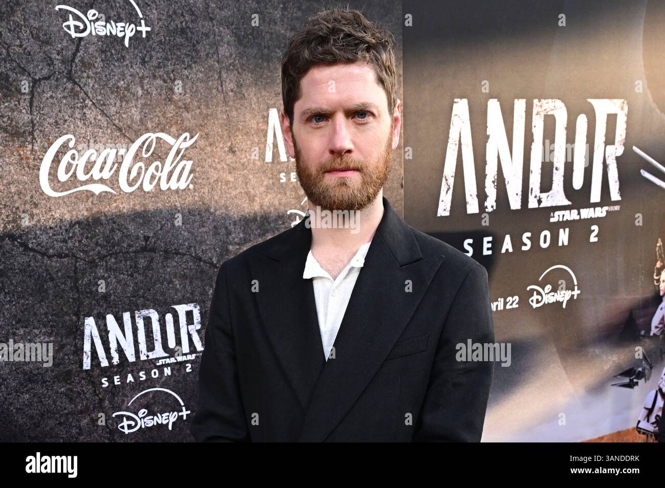 Kyle Soller bei der Premiere der 2. Staffel der Disney+ Serie 'Andor ...