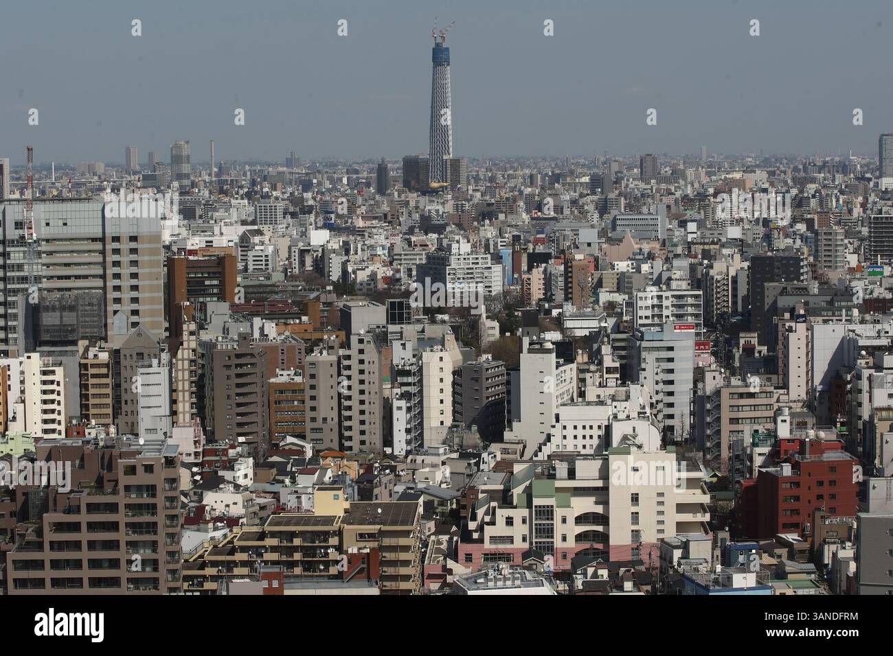 Height 333 meters hi-res stock photography and images - Alamy