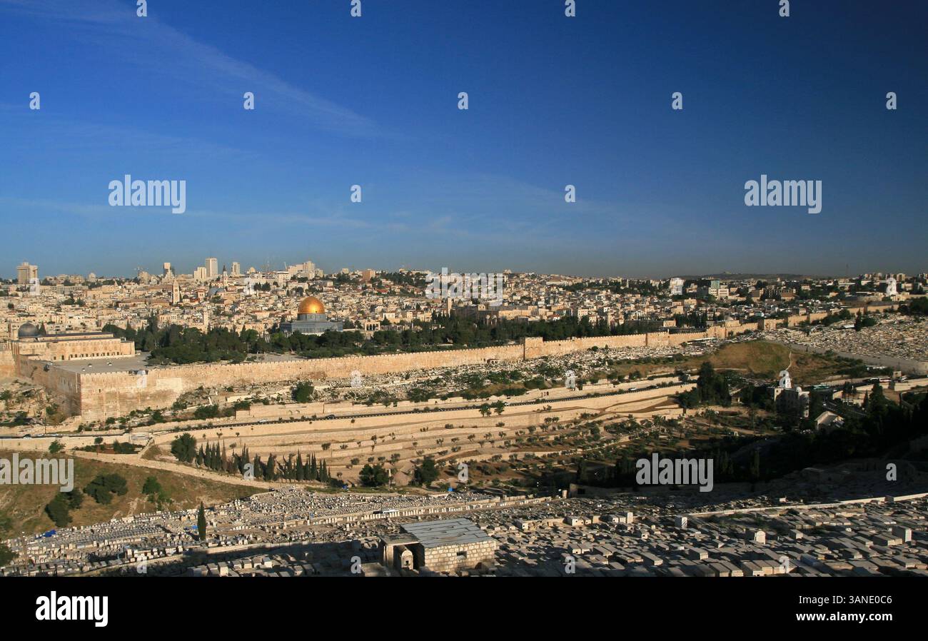 Dome of the Rock, Islamic shrine located on the Temple Mount in the Old ...
