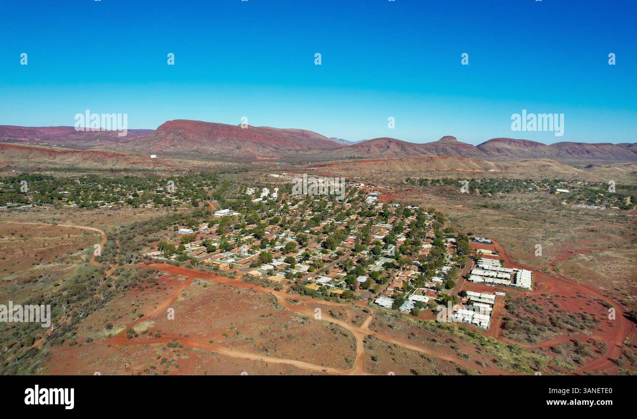Aerial view of Mount Tom Price and surrounding mountains with a remote ...
