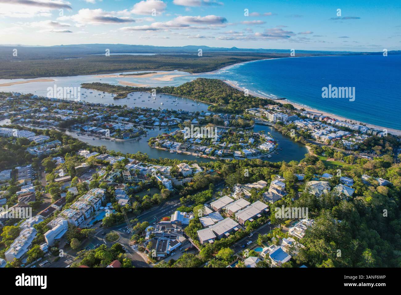 Aerial view of Noosa Heads small town along the Tasman Sea coastline ...