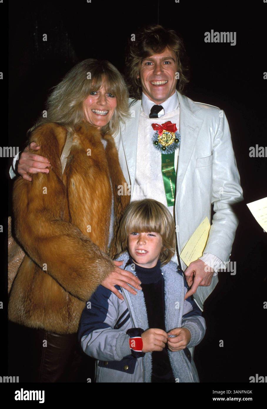 Mar. 22, 2010 - JEFF CONAWAY WITH RONA NEWTON JOHN AND SON EMERSON ...