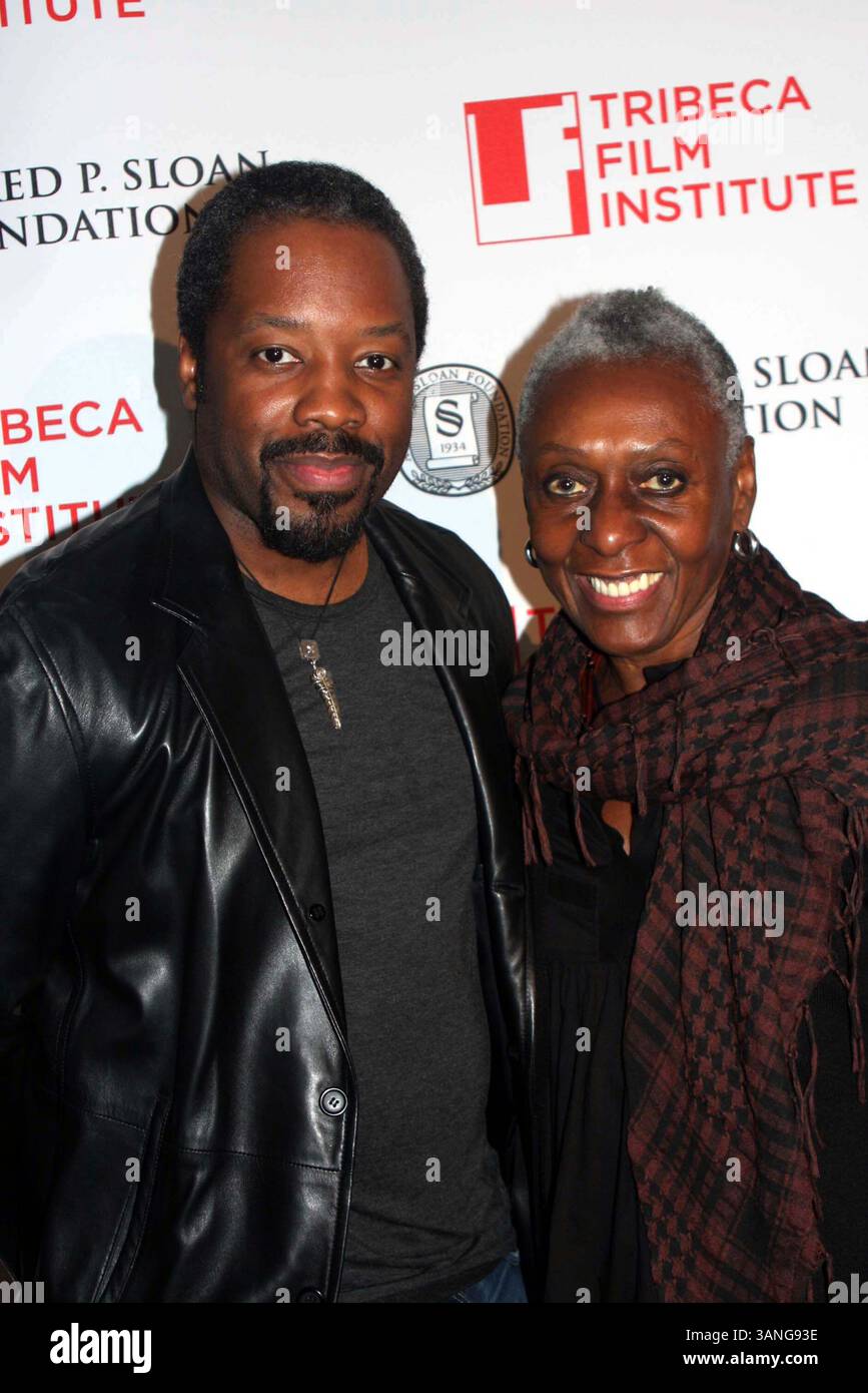 Kadeem hardison and bethann hardison hi-res stock photography and ...