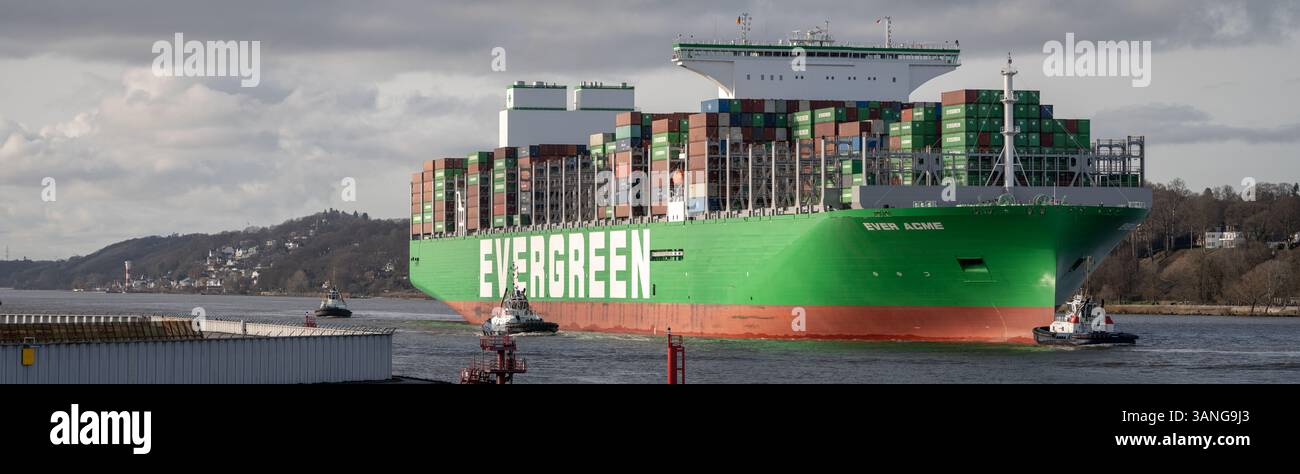 Evergreen Container Ship Ever Given on the River Elbe, Germany Hamburg ...