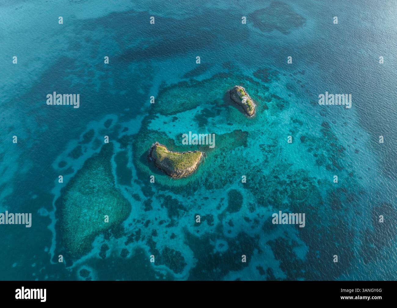 Aerial view of small tiny islands on Providencia and Santa Catalina ...