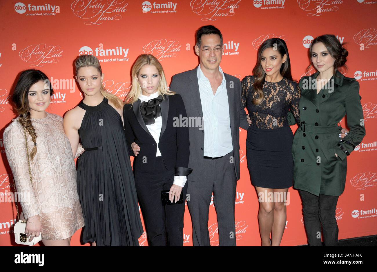 Lucy Hale, Sasha Pieterse, Ashley Benson, Shay Mitchell, and Troian ...