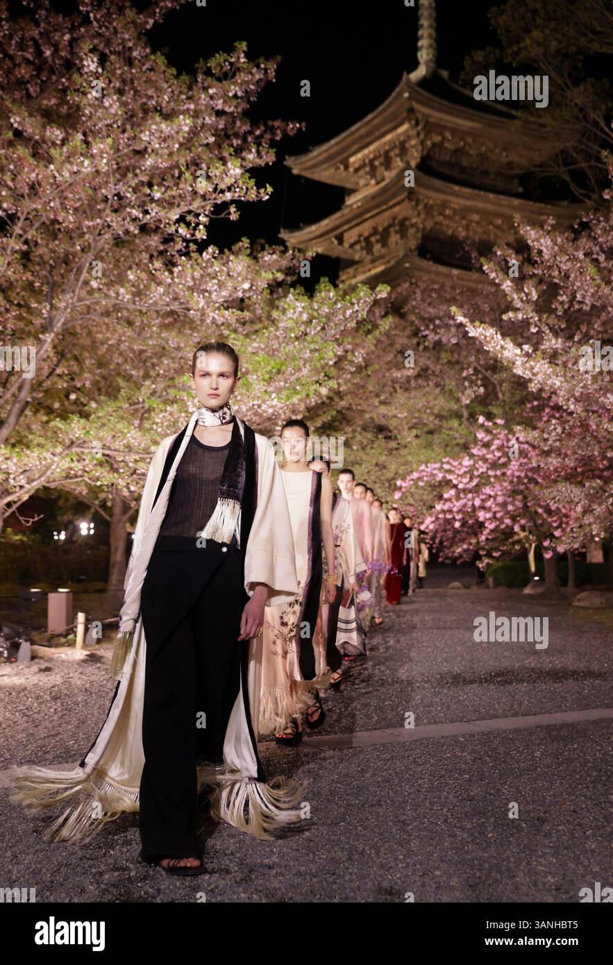 The fall collection fashion show of Christian Dior is held at Toji ...
