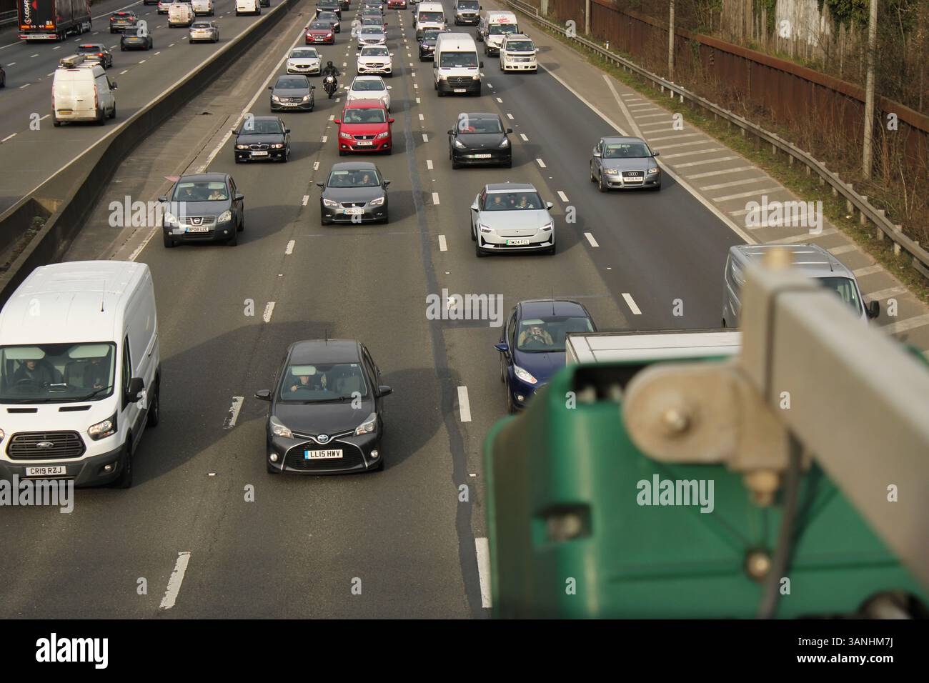 Motorway anpr hi-res stock photography and images - Alamy