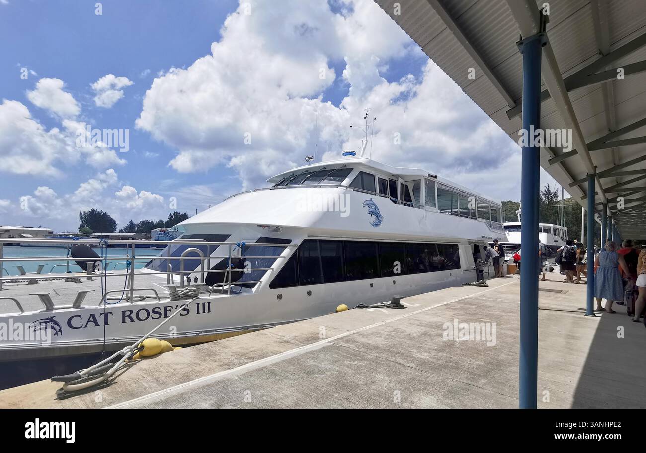 04 March 2025, Seychelles, Praslin: A ferry operated by Cat Cocos is ...