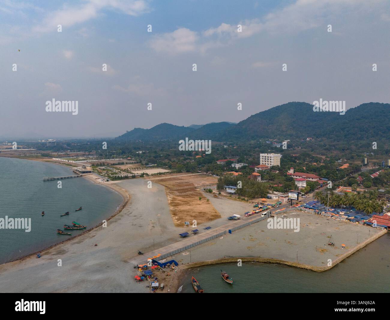 Aerial view of kep crab market with fishing boats and sandy beach, Kaeb ...