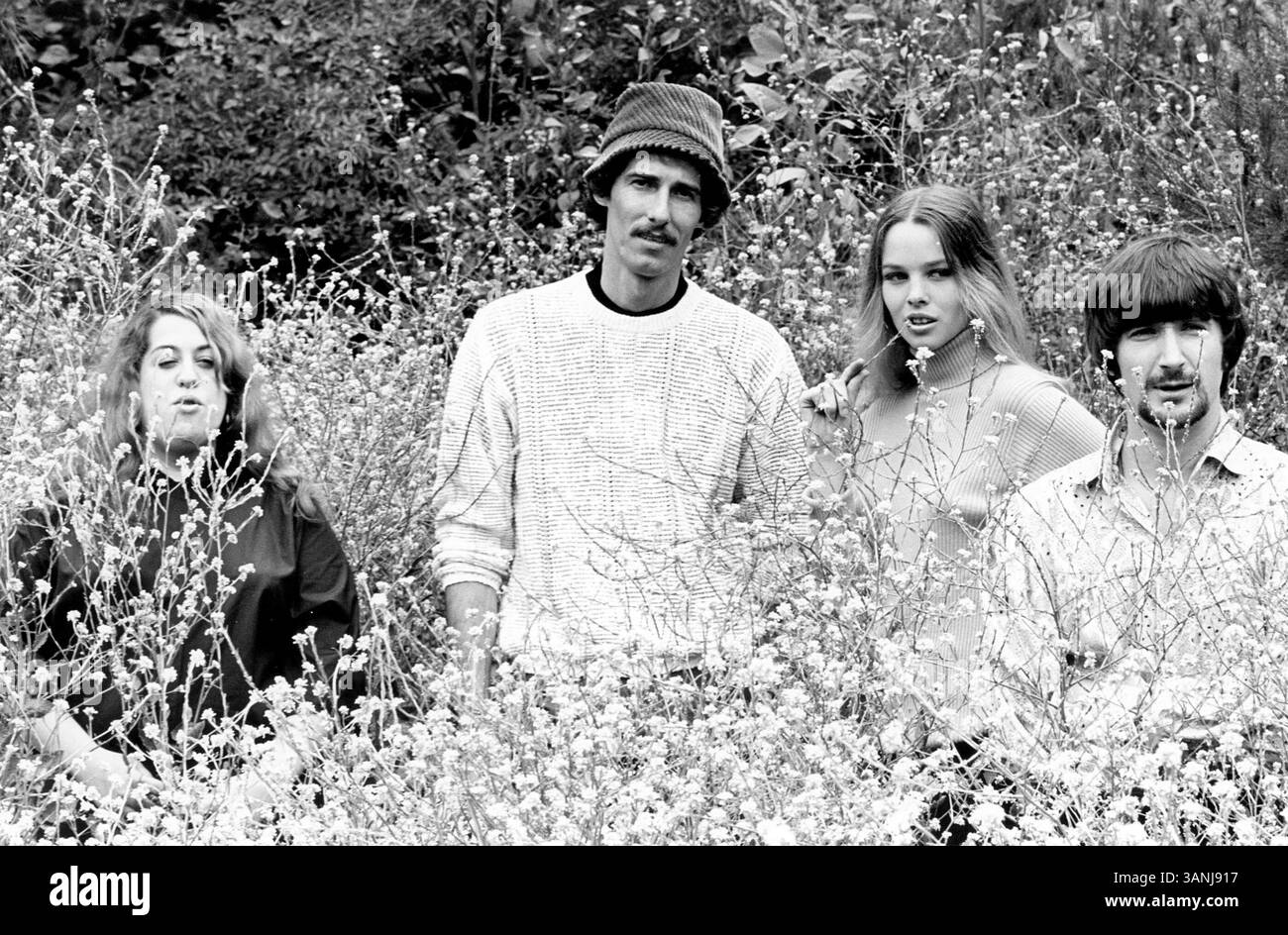 Jan. 22, 2007 - MAMAS AND PAPAS.DENNY DOHERTY WITH MAMA CASS , JOHN ...