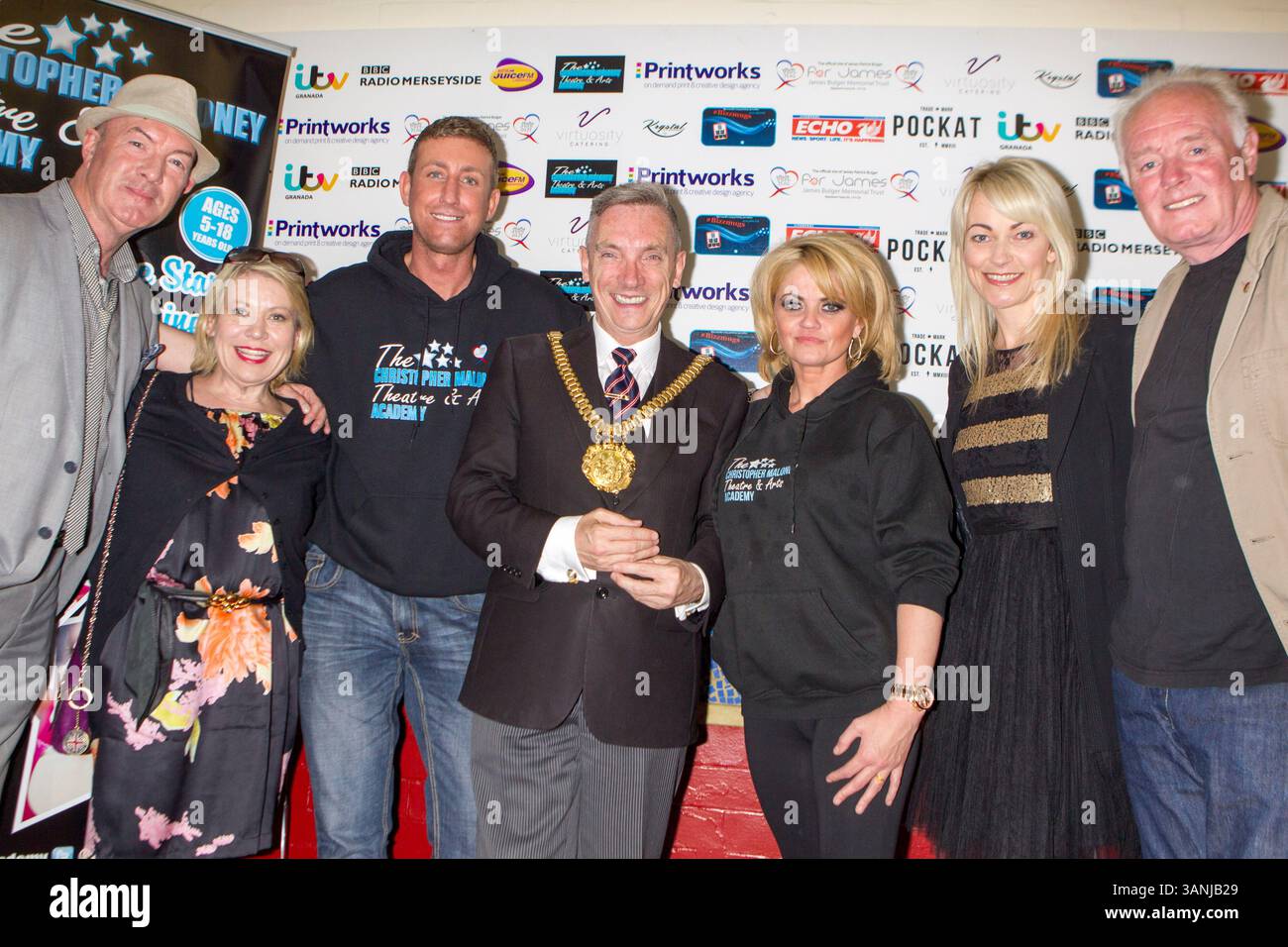 Bruce Jones, Christopher Maloney, Danniella Westbrook, Dean Sullivan ...