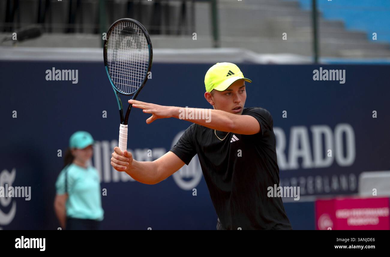 Munich, Germany. 15th Apr, 2025. Tennis: ATP Tour - Munich, Singles, Men, 1st round. Engel ...