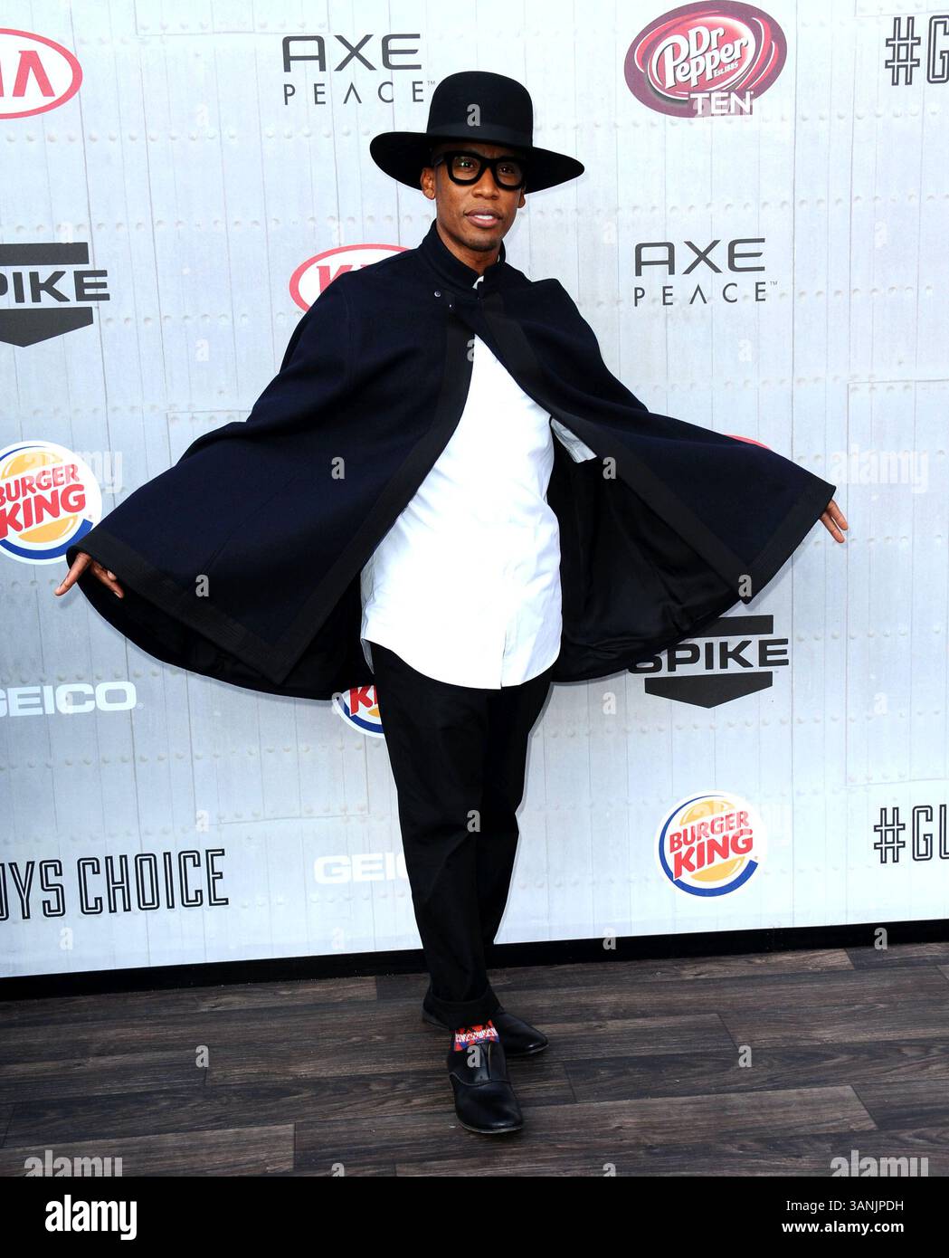 Raphael Saadiq arriving at the Spike TV's 'Guys Choice' Awards at the ...