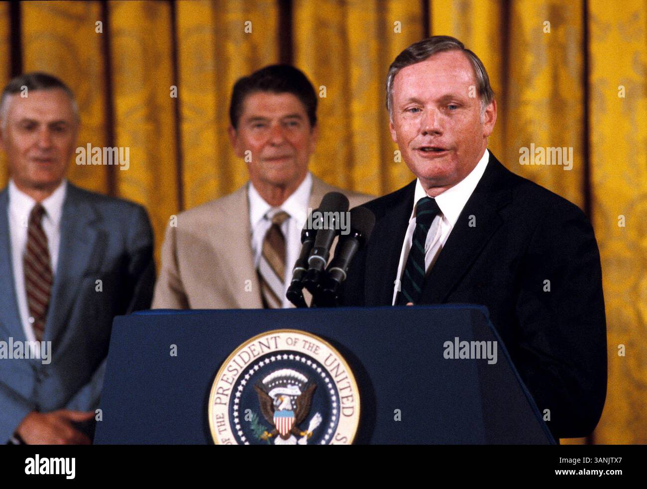 Neil armstron hi-res stock photography and images - Alamy