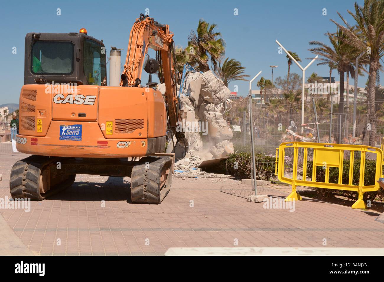 Using jcb machines hi-res stock photography and images - Alamy