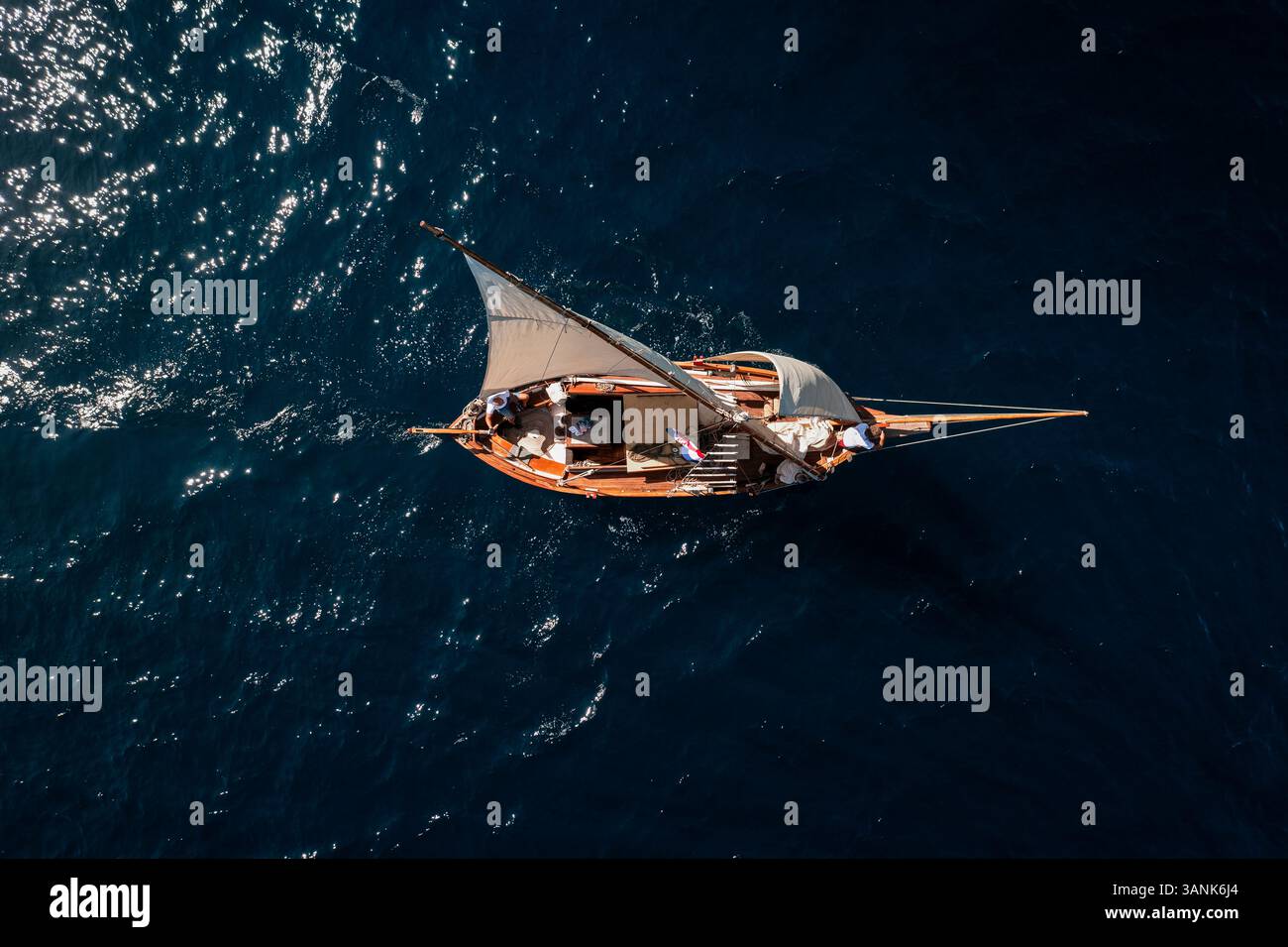 Aerial view elegant sailboat hi-res stock photography and images - Alamy