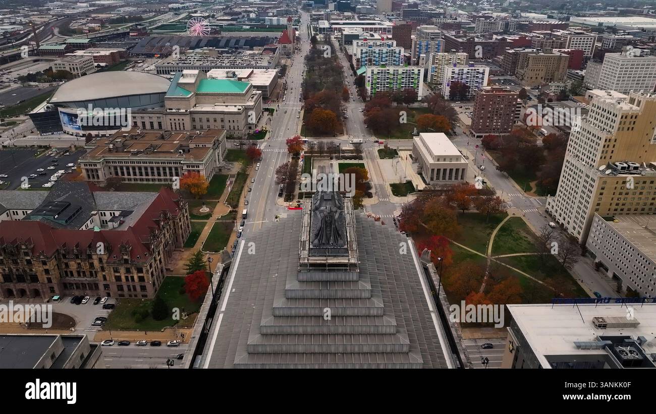 Aerial view of vibrant downtown St. Louis with Enterprise Center and St ...