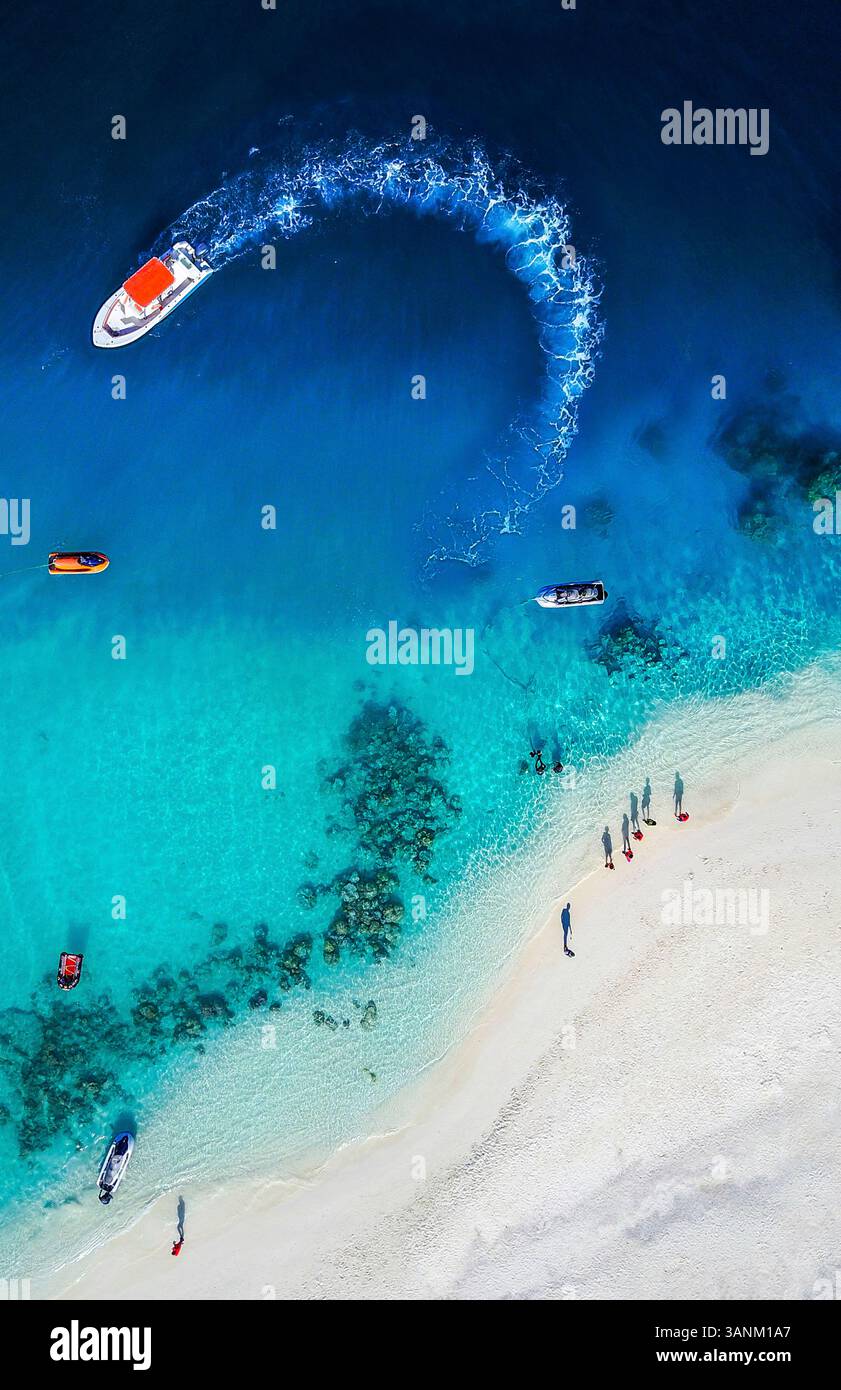 Aerial view of water sport event in a sand bank, Oidhuni Finolhu, Kaafu ...