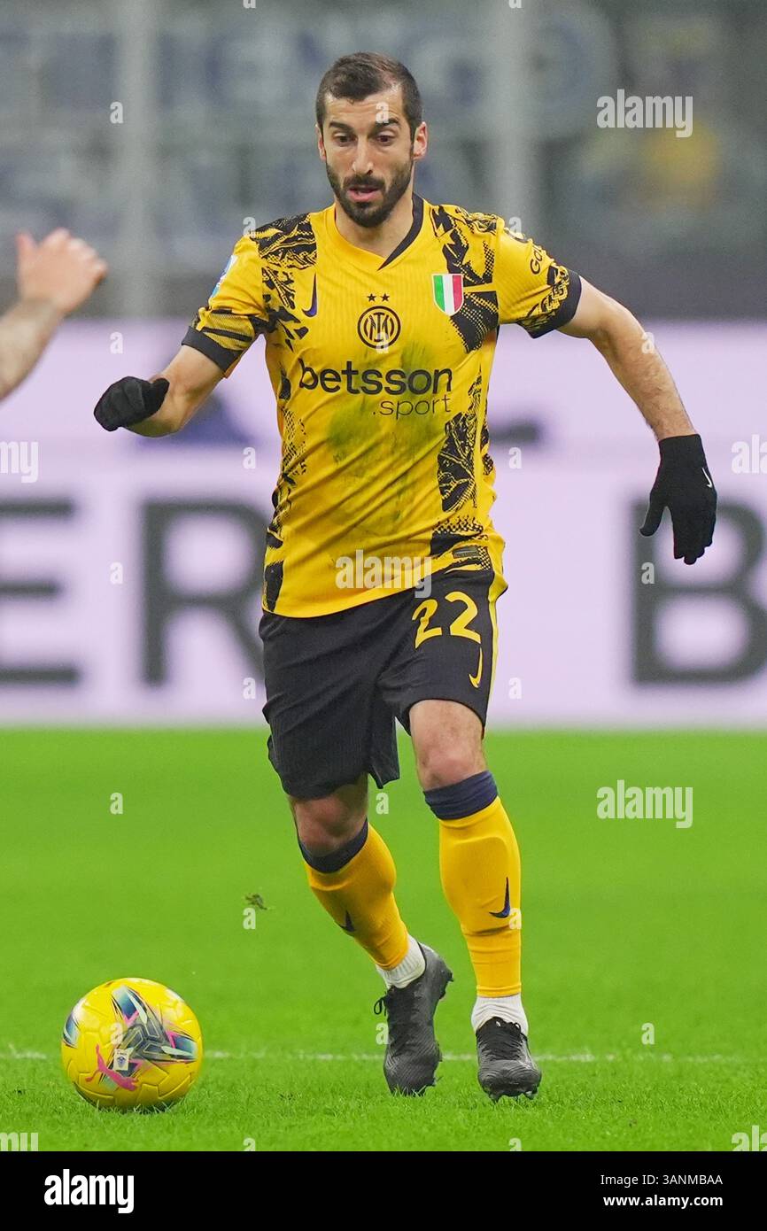 Inter Milan's Henrikh Mkhitaryan during the Serie A soccer match ...