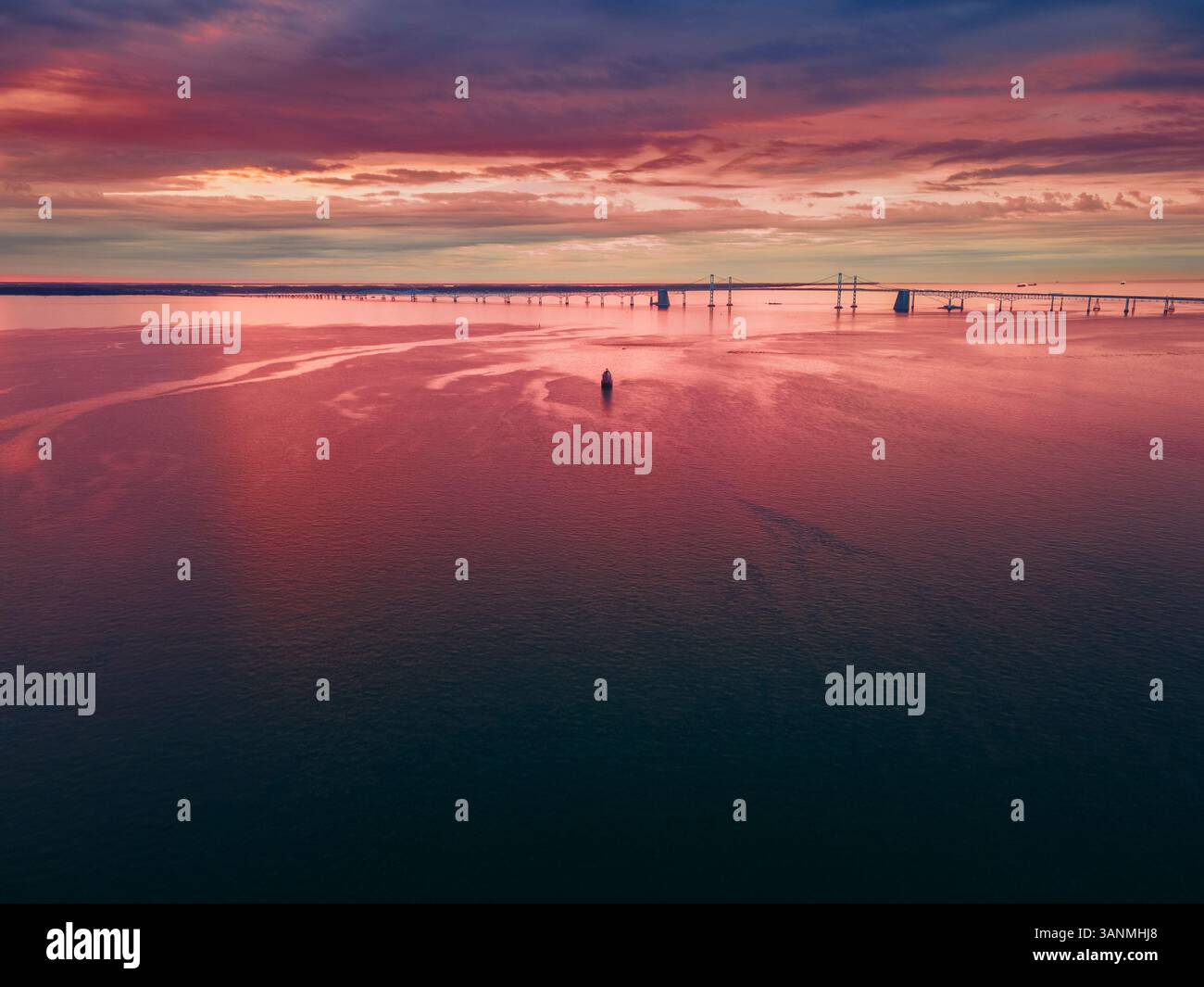 Chesapeake bay aerial hi-res stock photography and images - Alamy