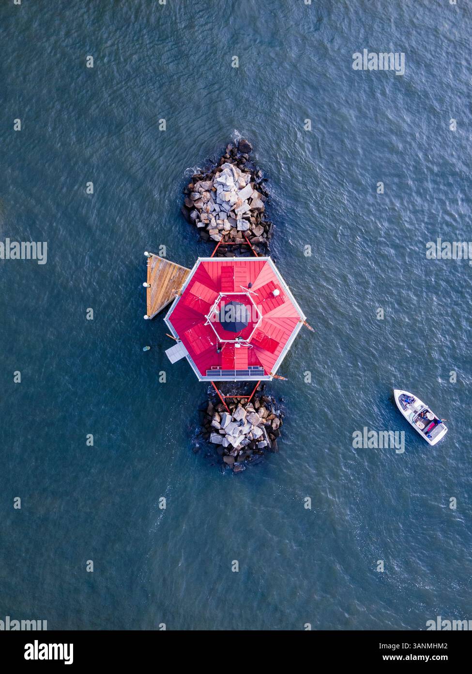 Aerial view of the Thomas Point Shoal Lighthouse in Annapolis, Maryland ...