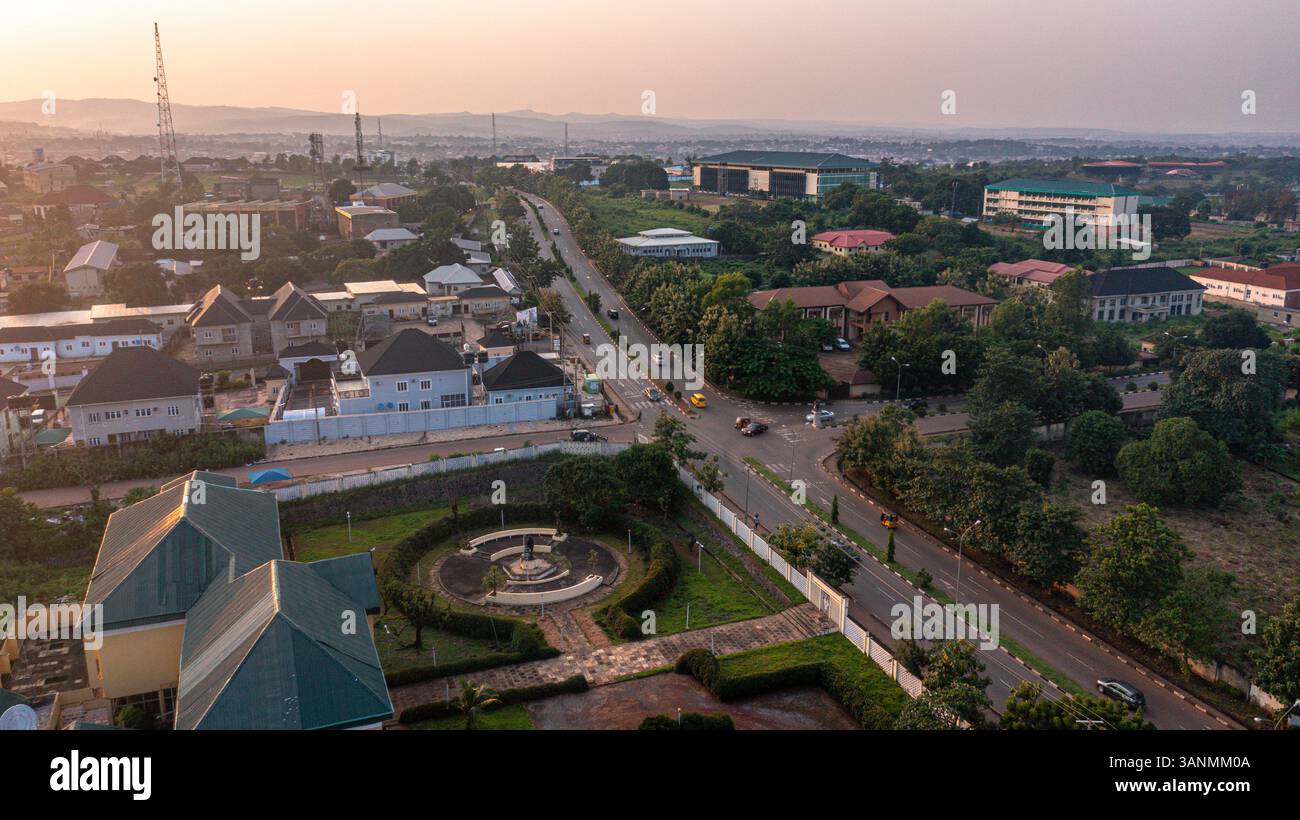 City road nigeria sunset hi-res stock photography and images - Alamy