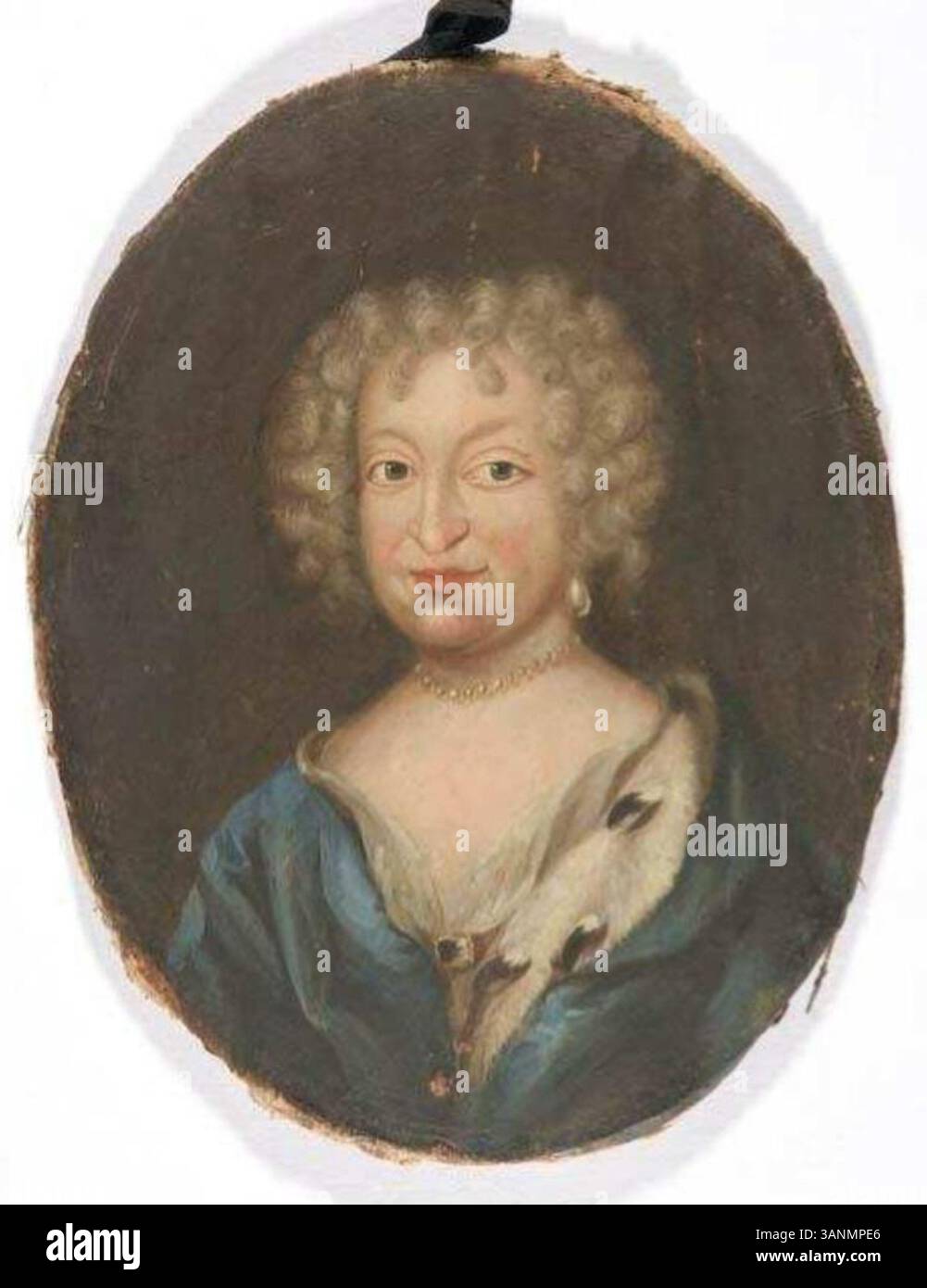 This 17th-century oil portrait depicts Princess Sophia Elisabeth of ...