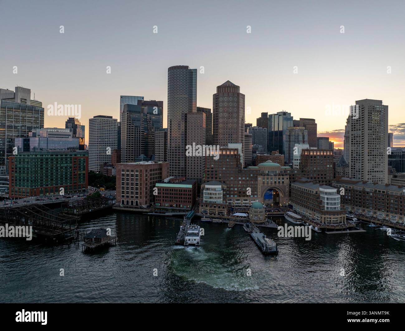 Aerial view of beautiful Boston skyline with modern buildings and boats ...