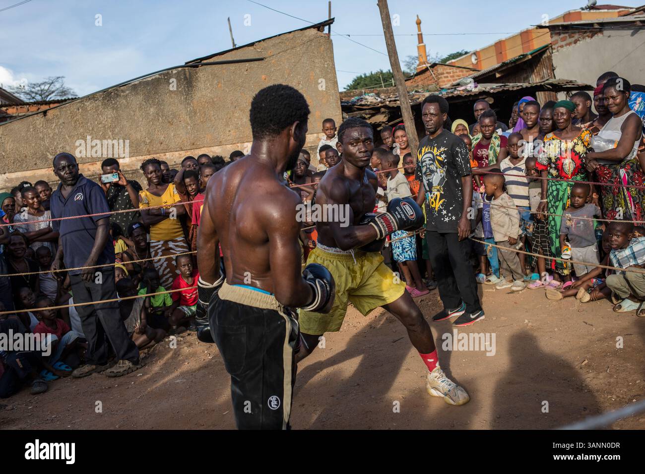 Rhino boxing club, Katanga slum, Kampala, Uganda, Africa Stock Photo ...