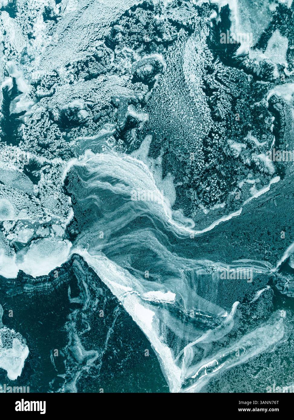 Aerial view of Kleifarvatn frozen lake in Grindavík, Southern Peninsula ...
