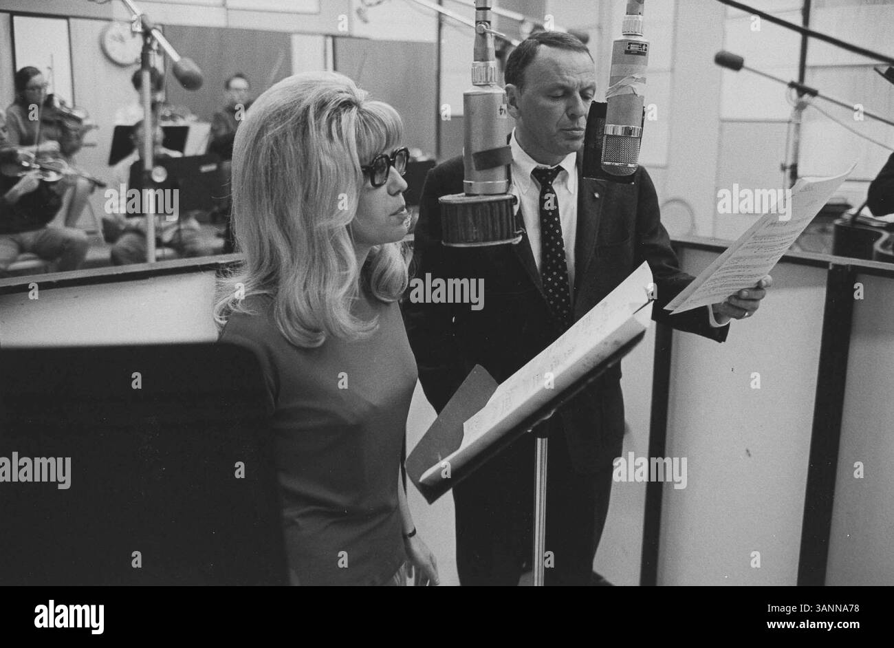 May 9, 2011 - NANCY SINATRA with father Frank Sinatra.(Credit Image ...