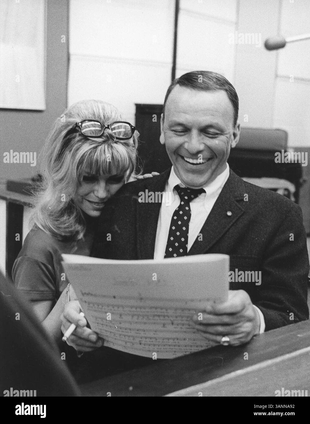 May 9, 2011 - NANCY SINATRA with father Frank Sinatra.(Credit Image ...