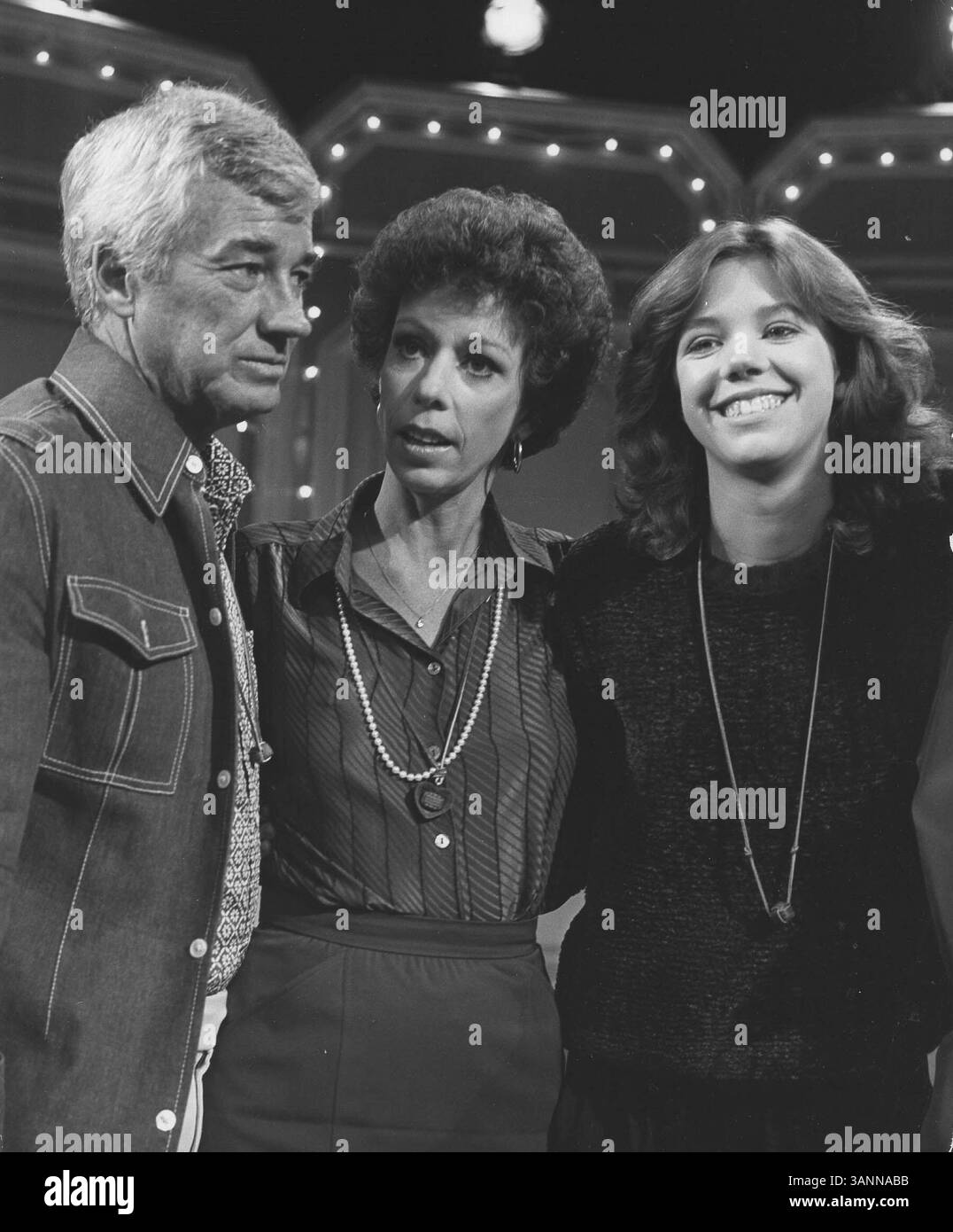 May 9, 2011 - CAROL BURNETT with Joe Hamilton , daughter Carrie Louise ...