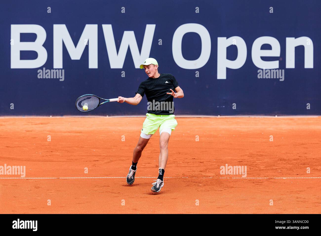 Justin Engel (Deutschland) im Match gegen Fabian Marozsan (Ungarn) BMW ...