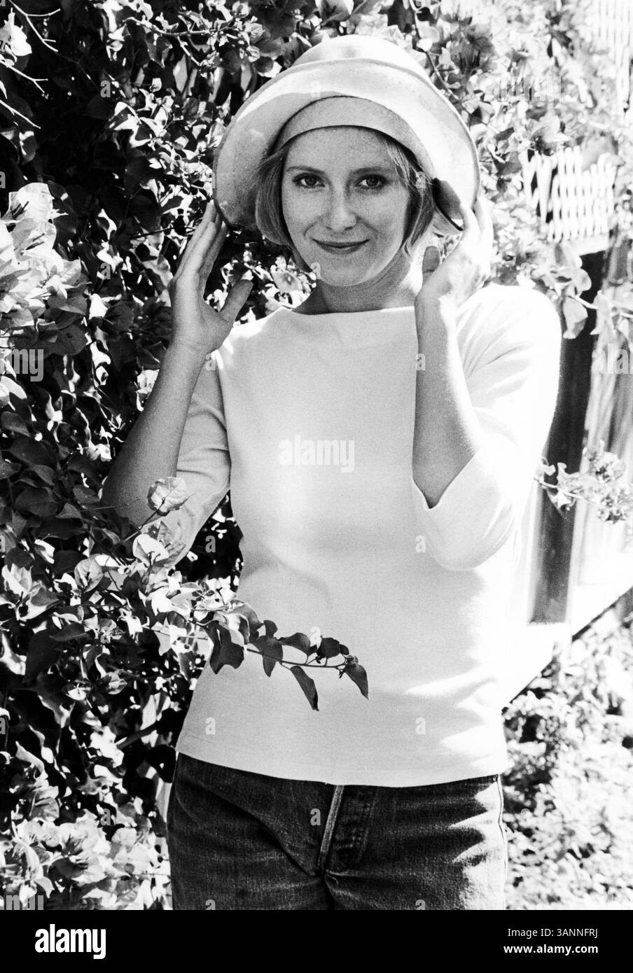 Mar. 24, 2005 - EVE PLUMB AT HOME.1981.1980S.#29395.Â©BOB NOBLE/(Credit ...