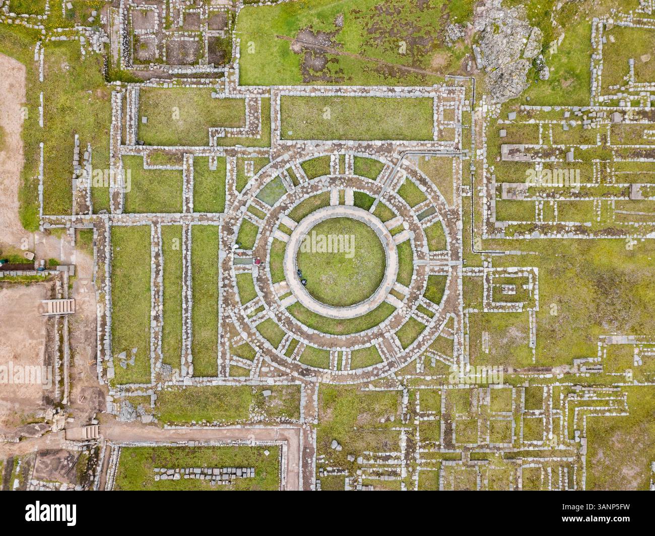 Aerial close up view of ruins in Cuzco city, Peru Stock Photo - Alamy