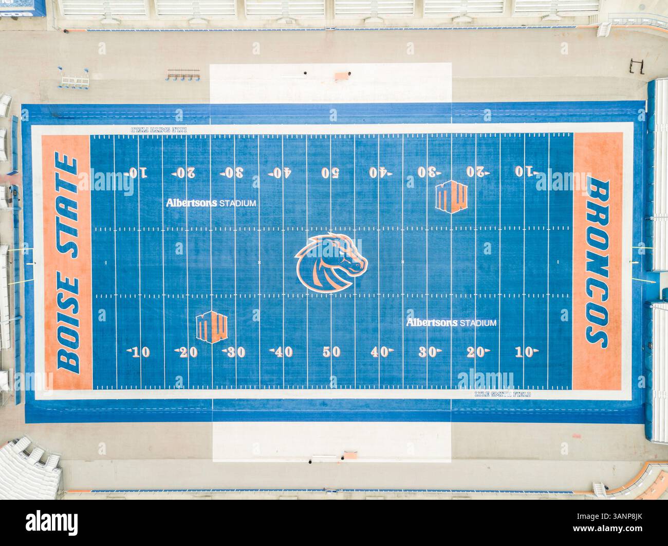 Albertsons stadium aerial hi-res stock photography and images - Alamy