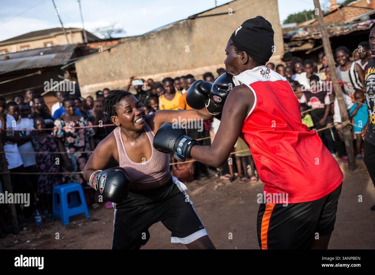 Rhino boxing club, Katanga slum, Kampala, Uganda, Africa Stock Photo ...