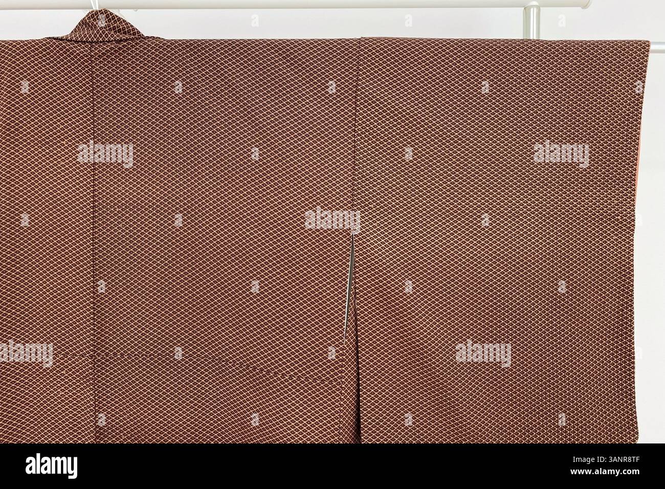 Japanese silk hanging hi-res stock photography and images - Alamy