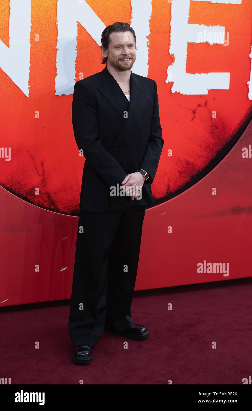 Jack o'connell suit hi-res stock photography and images - Alamy