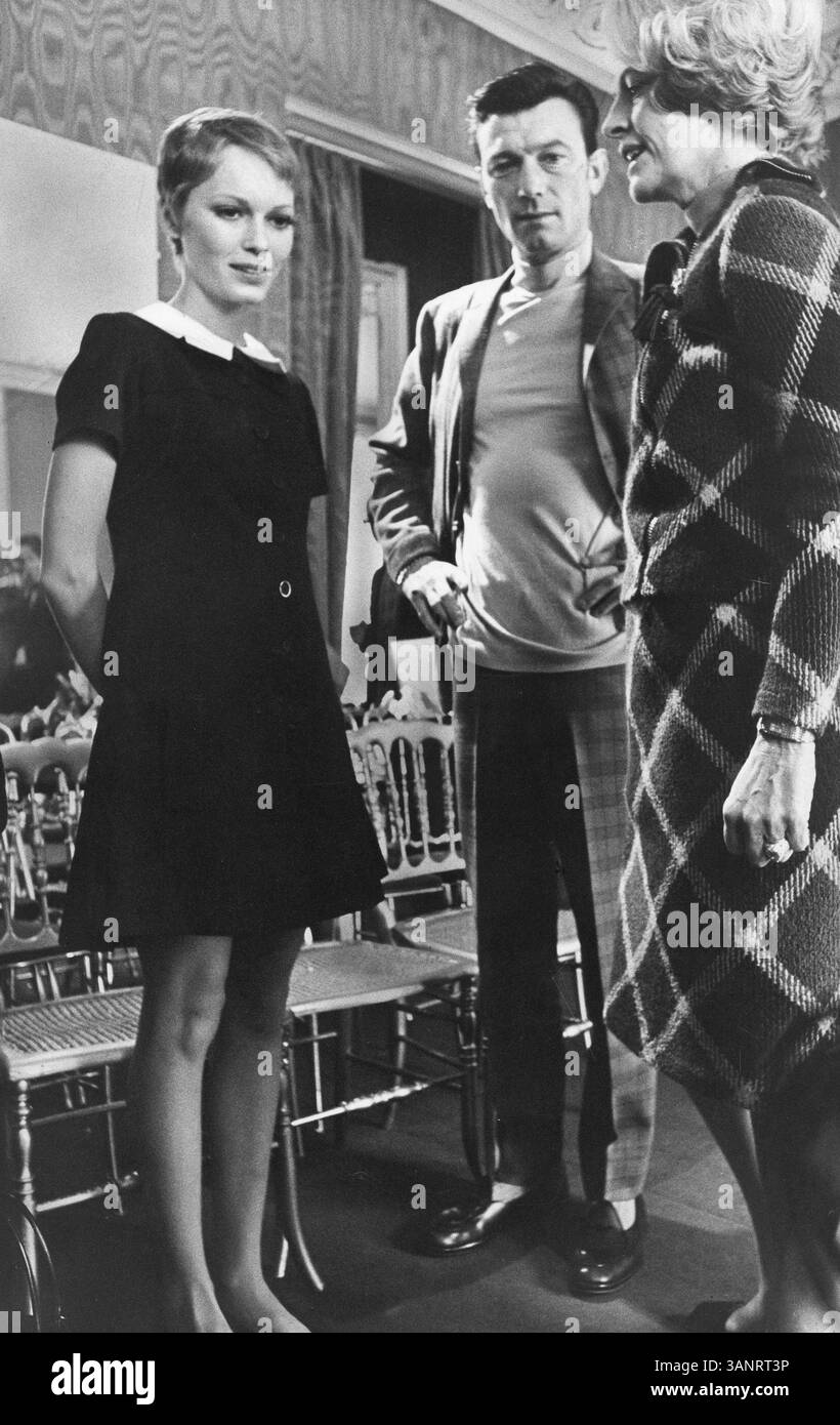 John cassavetes mia rosemarys baby hi-res stock photography and images ...