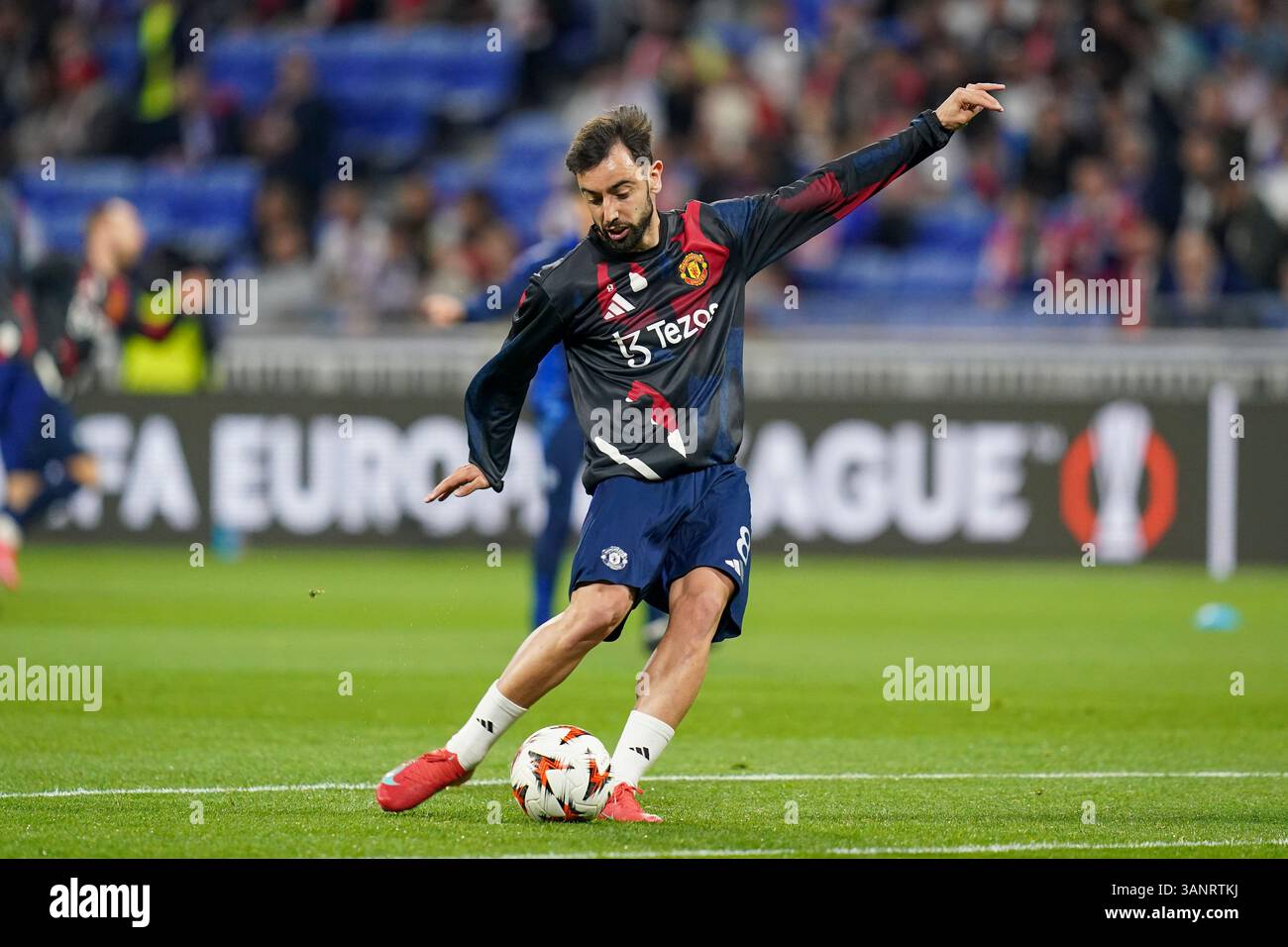 Lyon, France. 10th Apr, 2025. Manchester United midfielder Bruno ...