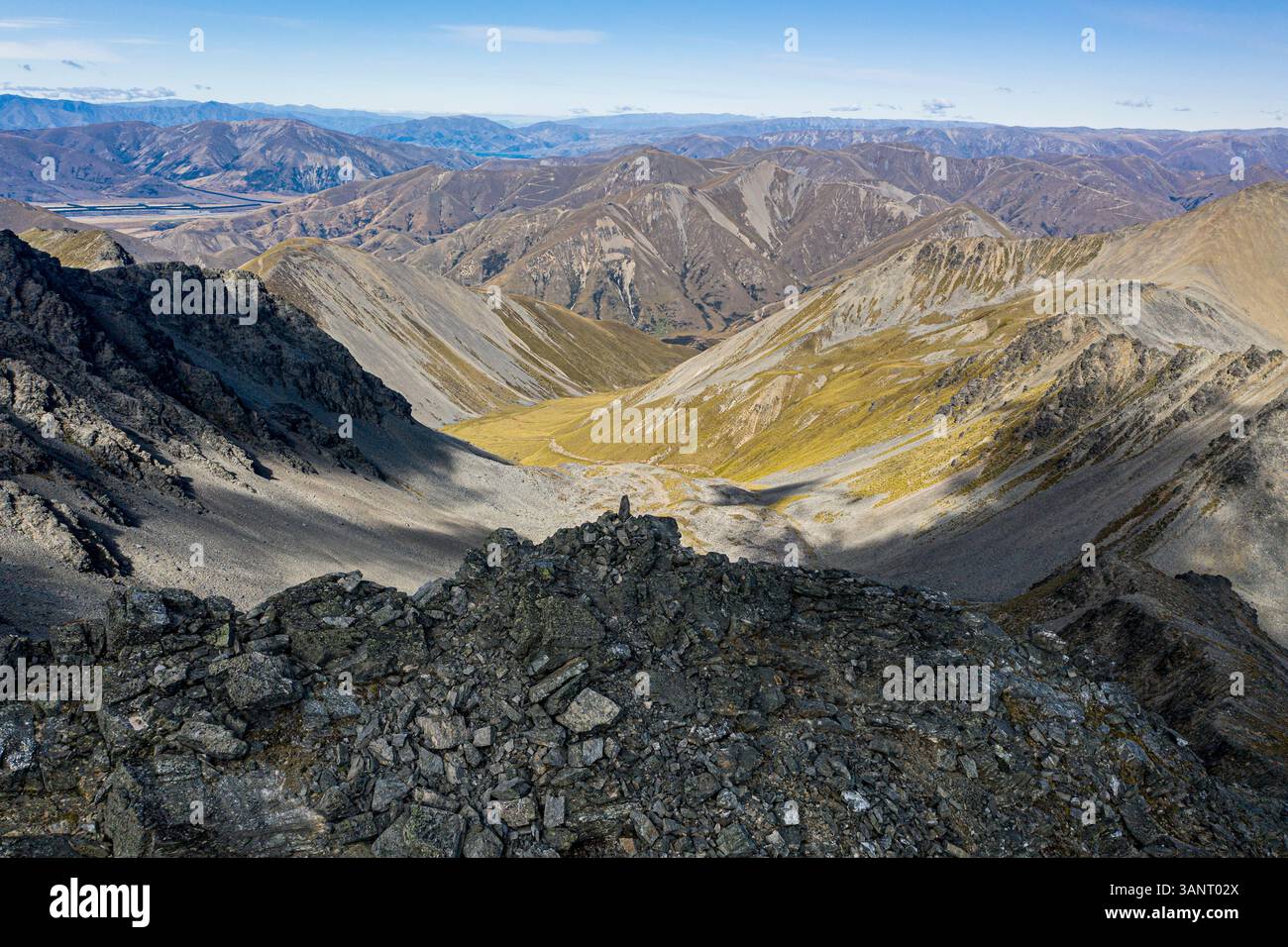 Omarama valley hi-res stock photography and images - Alamy