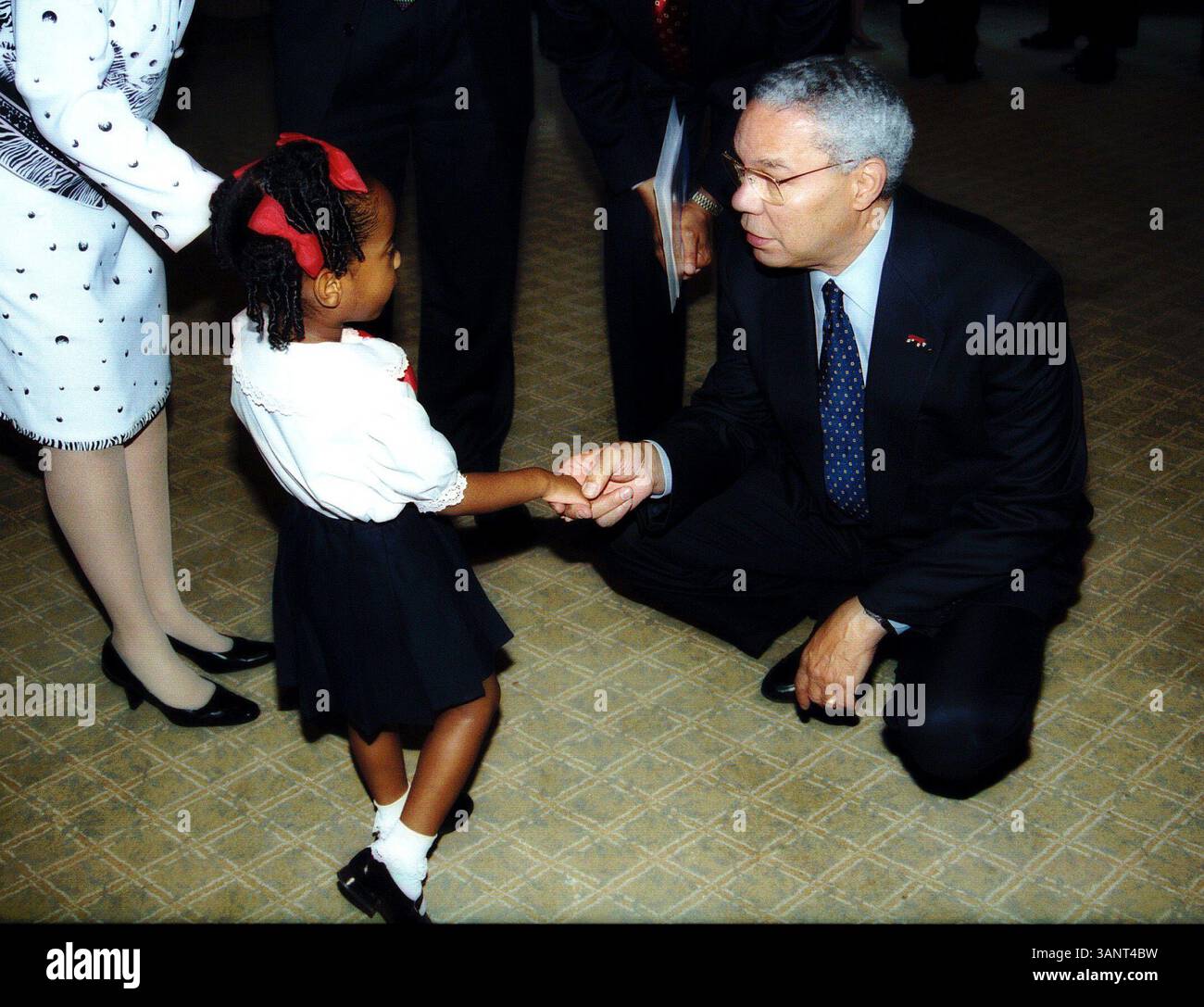 May 08, 2000; Dallas , Texas, USA; General COLIN POWELL and ARLEIA ...