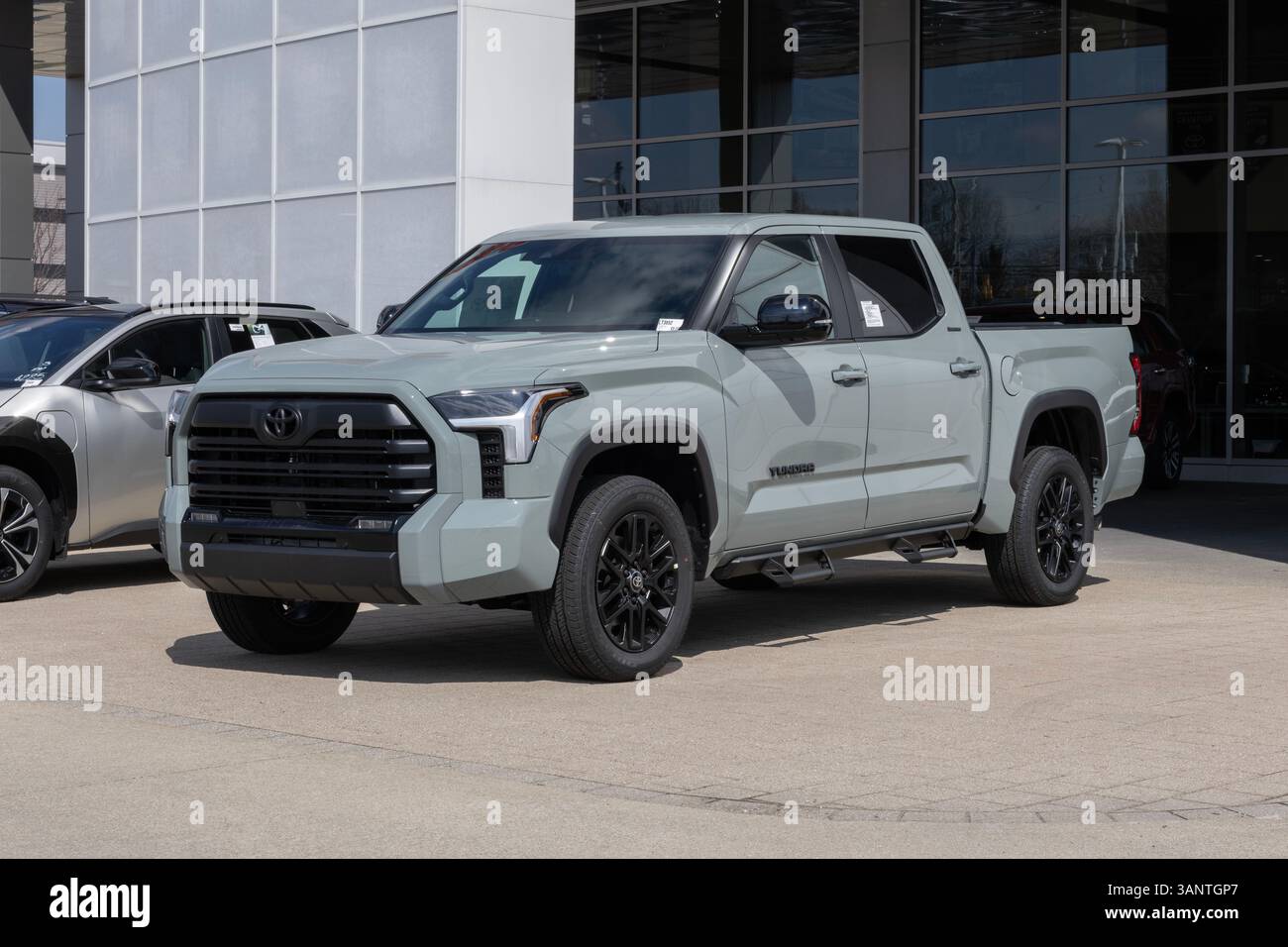Lafayette - April 11, 2025: Toyota Tundra 4X4 Limited Crewmax 5.5 ...
