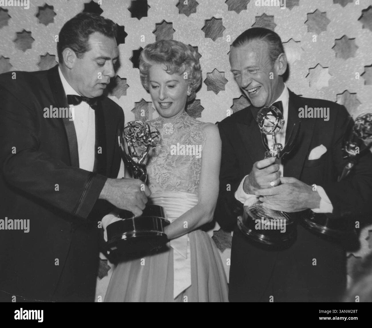 Raymond burr emmy hi-res stock photography and images - Alamy