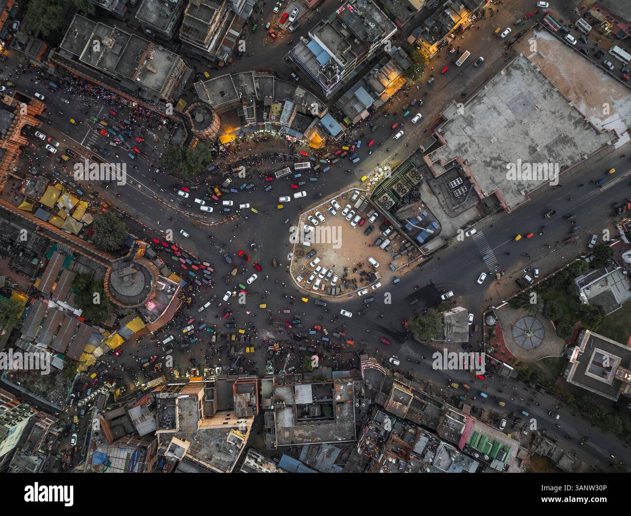 Busy traffic intersection in jaipur hi-res stock photography and images ...