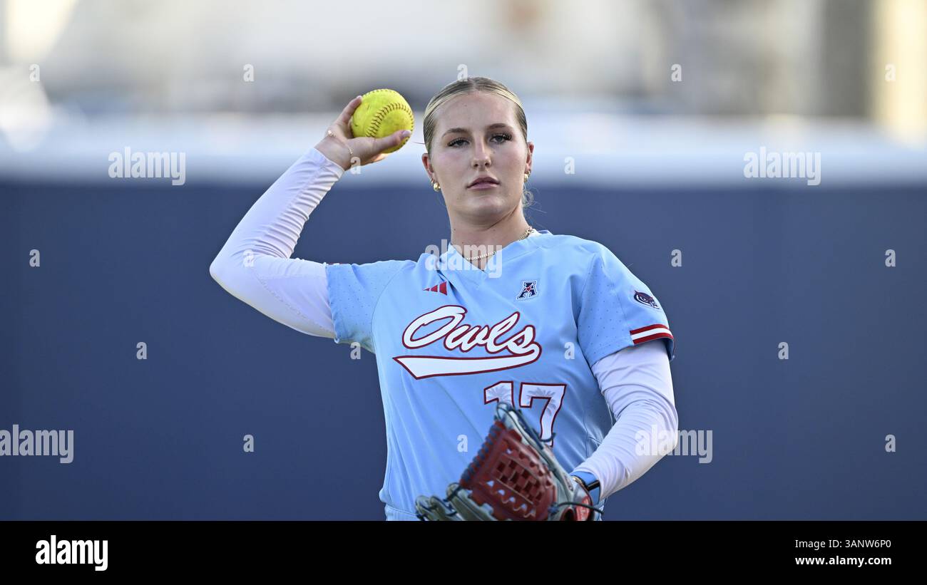 Florida Atlantic's Emma Grace Williams during an NCAA baseball game on ...