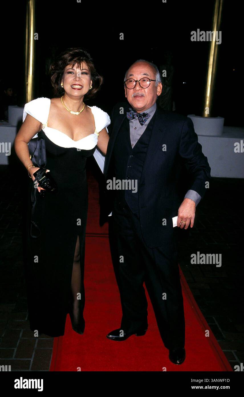 Nov. 28, 2005 - K9382LR.DEBBIE REYNOLDS 63RD BIRTHDAY PARTY. LISA ROSE ...